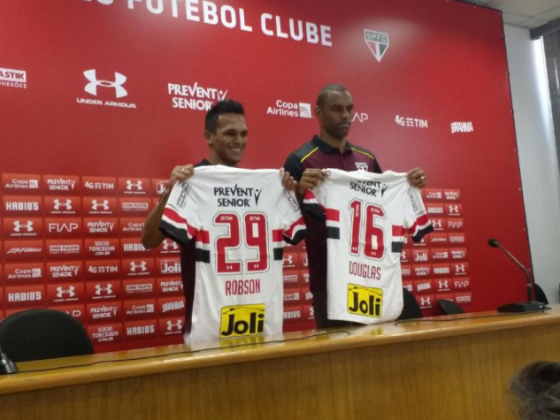 Apresentados, Douglas e Robson têm pressa para ajudar o São Paulo