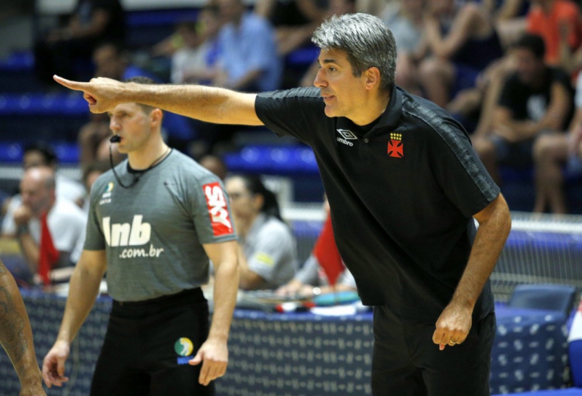 NBB: Vasco demite André Barbosa, e Christiano Pereira assume equipe ...
