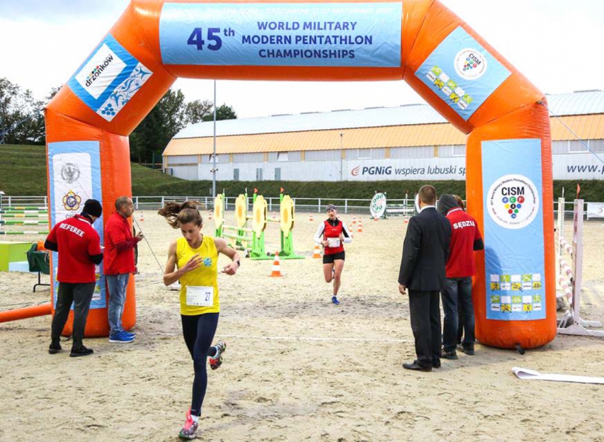 Isabela Abreu é o Brasil no Mundial Universitário de Pentatlo Moderno ...