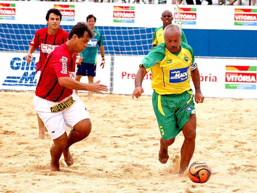 Globo transmite Copa do Mundo de Beach Soccer com Maestro Junior e ...
