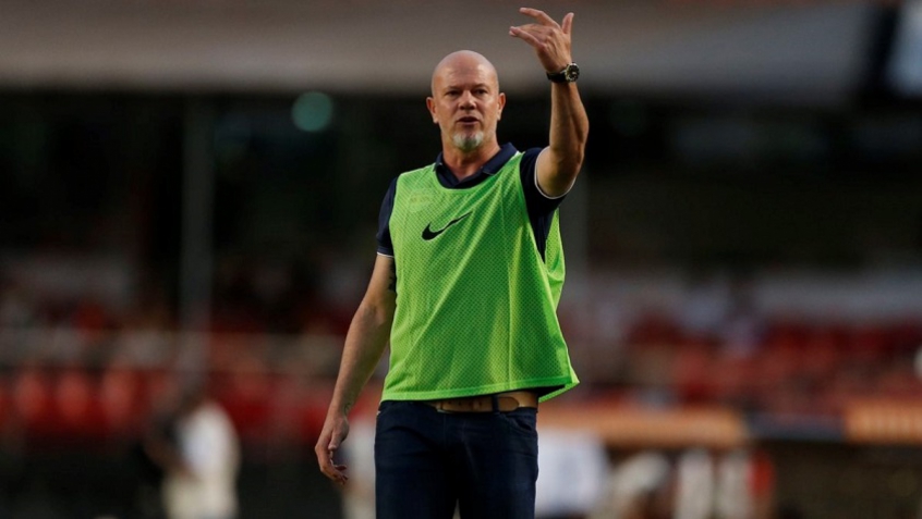 Zago rebate Bragantino e garante ter avisado o clube antes de assinar ...