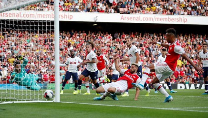 Em clássico movimentado, Arsenal empata com Tottenham em casa | LANCE! Em clássico movimentado, Arsenal empata com Tottenham em casa | LANCE!