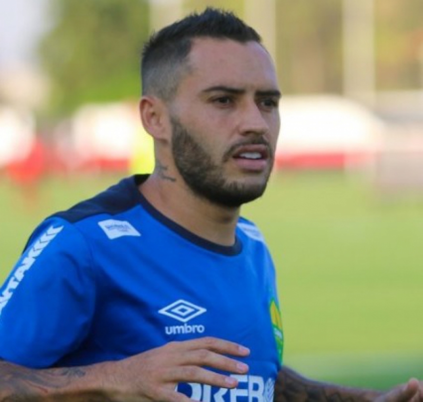 Sport oficializa a chegada do meio-campo Jean Patrick | LANCE!