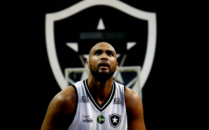 Após sequência de derrotas, Botafogo bate Basquete Cearense e volta a ...