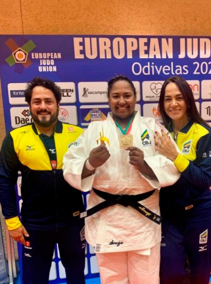 Beatriz Souza conquista ouro no Aberto de Odivelas, em Portugal | LANCE! Beatriz Souza conquista ouro no Aberto de Odivelas, em Portugal | LANCE!