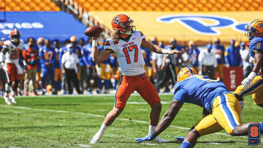 Quarterback de Syracuse supera câncer e volta a campo marcando ...