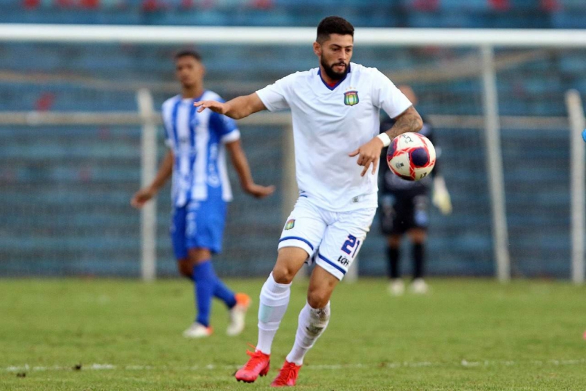 Paulo Matheus, do São Caetano, mira classificação para a próxima fase ...