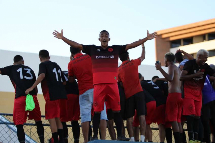 Íbis completa 83 anos nesta segunda e comemora vaga na Série A1 do ...