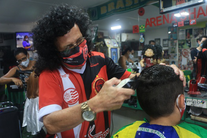 Uma manhã com Mauro Shampoo, ex-camisa 10 do 'Pior Time do Mundo', em ...