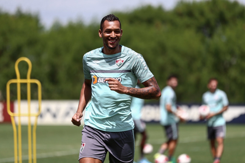 David Duarte ganha chance de apagar desconfiança no Fluminense | LANCE!