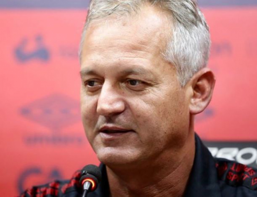 Lisca é detonado nas redes por possível troca do Sport pelo Santos ...