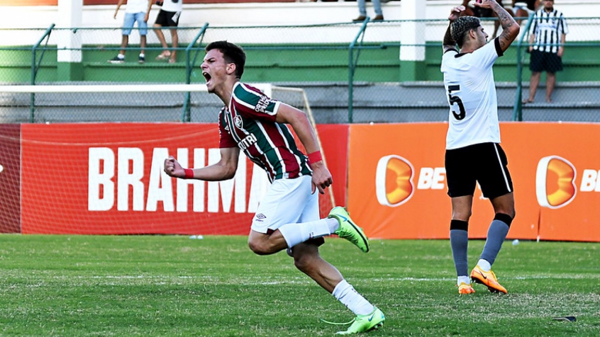 Marcos Pedro projeta transição para profissional do Fluminense e ...
