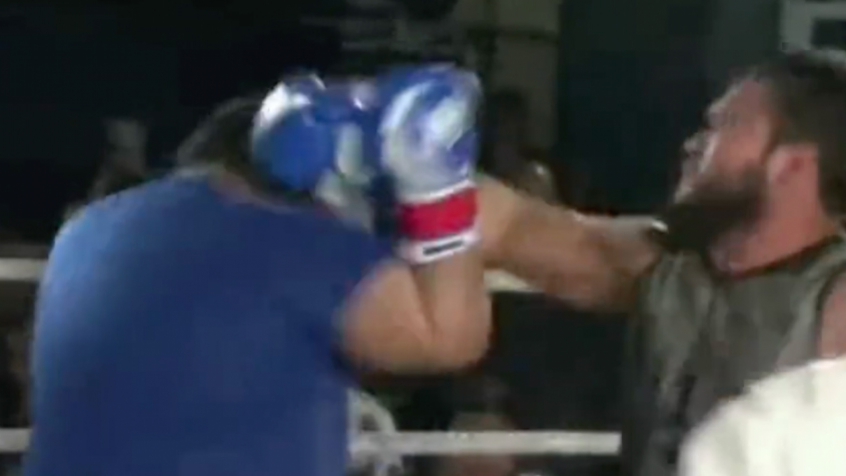 Conhecido como 'Hulk Iraniano', fisiculturista sofre nocaute bizarro em ...
