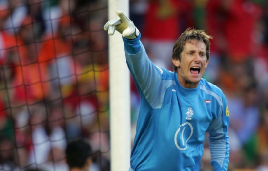 FOTOS: Van der Sar completa 45 anos. Veja a carreira do ex-goleiro | LANCE!
