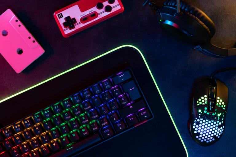 🥇 Melhores Teclados Mecânicos 2024 - Comparativos, Reviews & mais